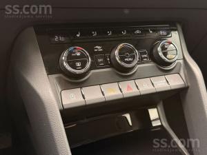 Pelēks Skoda Karoq 2020 Rīga, ar dzinēja tilpumu 1.50 L un nobraukumu 52 tūkst. km par 18990 €, foto 13 vietnē AUTOMOTO.COM.LV