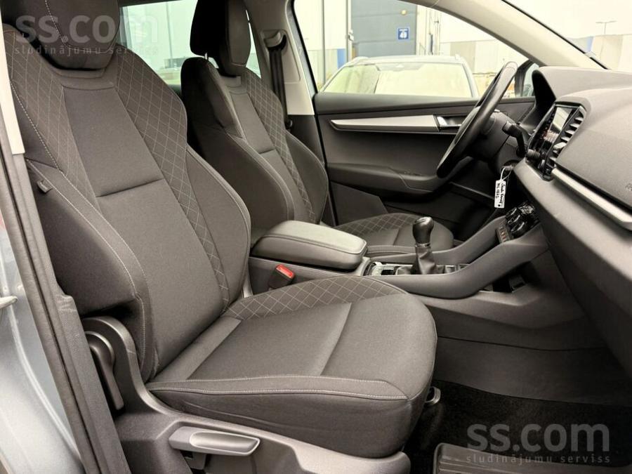 Pelēks Skoda Karoq 2020 Rīga, ar dzinēja tilpumu 1.50 L un nobraukumu 52 tūkst. km par 18990 €, foto 21 vietnē AUTOMOTO.COM.LV