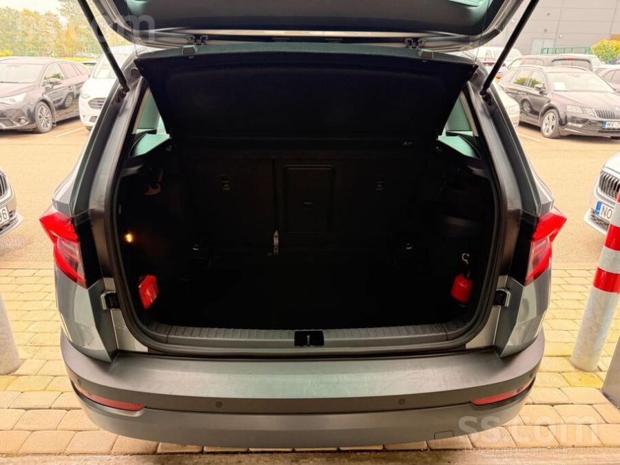 Pelēks Skoda Karoq 2020 Rīga, ar dzinēja tilpumu 1.50 L un nobraukumu 52 tūkst. km par 18990 €, foto 23 vietnē AUTOMOTO.COM.LV