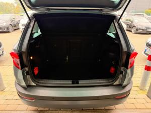 Pelēks Skoda Karoq 2020 Rīga, ar dzinēja tilpumu 1.40 L un nobraukumu 52 tūkst. km par 18990 €, foto 11 vietnē AUTOMOTO.COM.LV