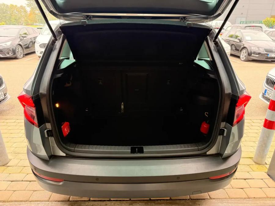 Pelēks Skoda Karoq 2020 Rīga, ar dzinēja tilpumu 1.40 L un nobraukumu 52 tūkst. km par 18990 €, foto 11 vietnē AUTOMOTO.COM.LV