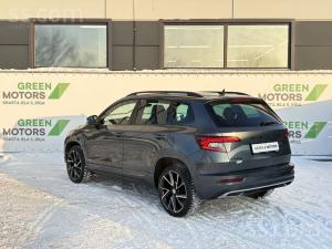 Pelēks Skoda Karoq 2021 Rīga, ar dzinēja tilpumu 1.50 L un nobraukumu 61 tūkst. km par 23500 €, foto 3 vietnē AUTOMOTO.COM.LV