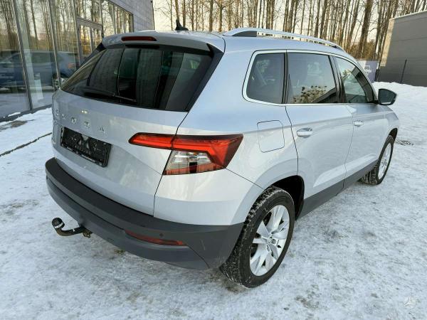 Pelēks Skoda Karoq 2021 Kauņa, ar dzinēja tilpumu 1.50 L un nobraukumu 222 tūkst. km par 12900 €, foto 4 vietnē AUTOMOTO.COM.LV