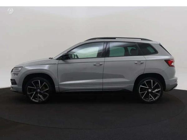 Pelēks Skoda Karoq 2021 Šauļi, ar dzinēja tilpumu 1.50 L un nobraukumu 201 tūkst. km par 17700 €, foto 4 vietnē AUTOMOTO.COM.LV