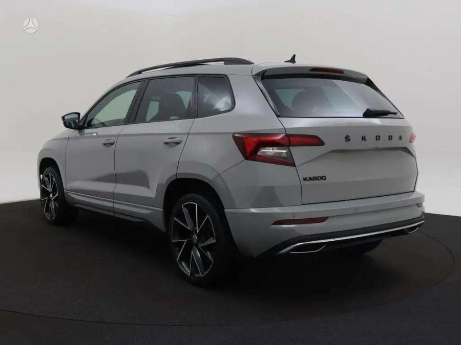 Pelēks Skoda Karoq 2021 Šauļi, ar dzinēja tilpumu 1.50 L un nobraukumu 201 tūkst. km par 17700 €, foto 6 vietnē AUTOMOTO.COM.LV