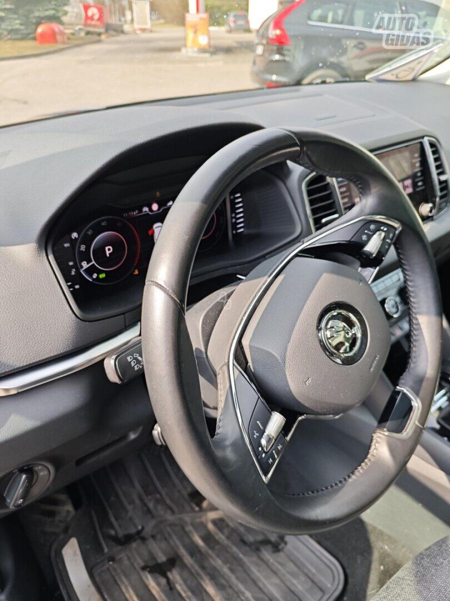 Pelēks Skoda Karoq 2021 Kauņa, ar dzinēja tilpumu 2.00 L un nobraukumu 165 tūkst. km par 15600 €, foto 11 vietnē AUTOMOTO.COM.LV