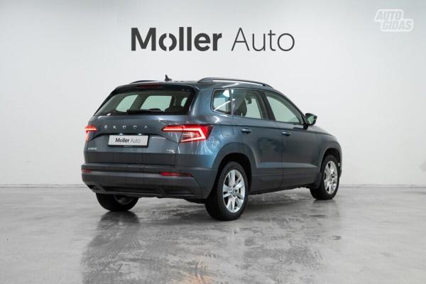 Pelēks Skoda Karoq 2021 Viļņa, ar dzinēja tilpumu 2.00 L un nobraukumu 175 tūkst. km par 18100 €, foto 3 vietnē AUTOMOTO.COM.LV