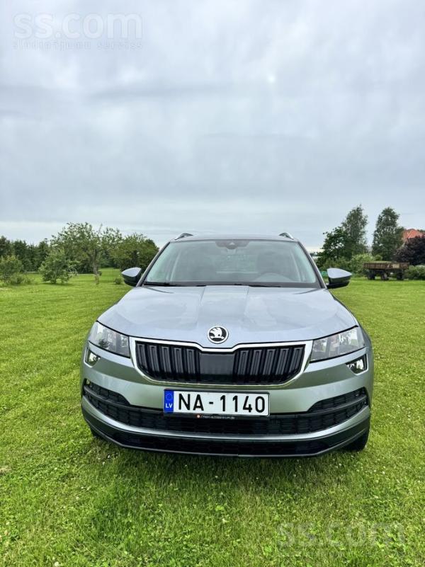 Pelēks Skoda Karoq 2021 Jelgava, ar dzinēja tilpumu 1.60 L un nobraukumu 91 tūkst. km par 18600 €, foto  vietnē AUTOMOTO.COM.LV