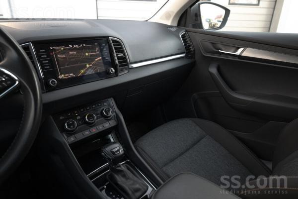 Grey Skoda Karoq 2021 in Jelgava, with an engine capacity of 2.00 L and mileage of 176 thousand km for 17800 €, photo 8 on AUTOMOTO.COM.LV
