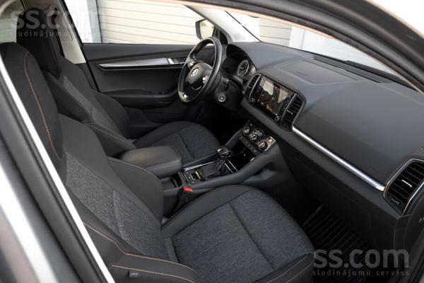 Grey Skoda Karoq 2021 in Jelgava, with an engine capacity of 2.00 L and mileage of 176 thousand km for 17800 €, photo 10 on AUTOMOTO.COM.LV