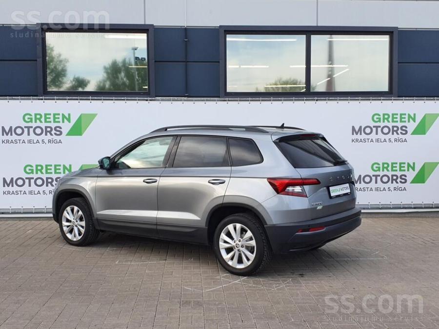 Pelēks Skoda Karoq 2021 Rīga, ar dzinēja tilpumu 1.50 L un nobraukumu 96 tūkst. km par 19900 €, foto 6 vietnē AUTOMOTO.COM.LV