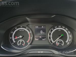 Pelēks Skoda Karoq 2021 Rīga, ar dzinēja tilpumu 1.50 L un nobraukumu 96 tūkst. km par 19900 €, foto 15 vietnē AUTOMOTO.COM.LV