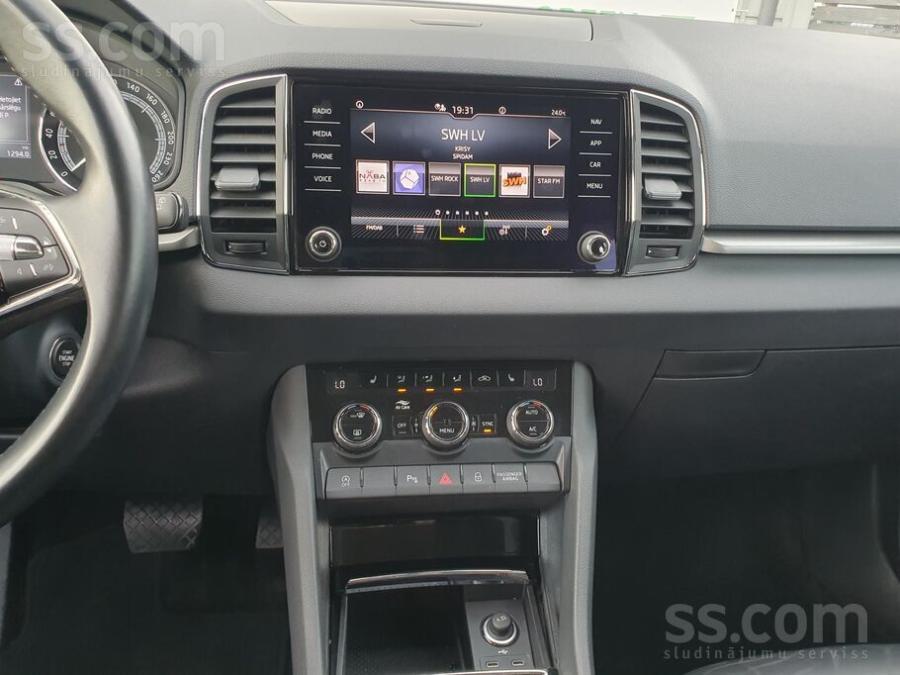 Pelēks Skoda Karoq 2021 Rīga, ar dzinēja tilpumu 1.50 L un nobraukumu 96 tūkst. km par 19900 €, foto 17 vietnē AUTOMOTO.COM.LV