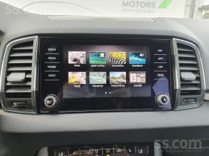 Pelēks Skoda Karoq 2021 Rīga, ar dzinēja tilpumu 1.50 L un nobraukumu 96 tūkst. km par 19900 €, foto 23 vietnē AUTOMOTO.COM.LV