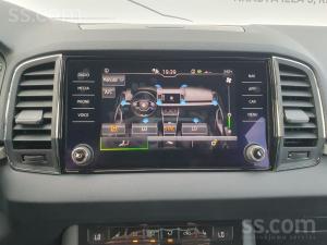Pelēks Skoda Karoq 2021 Rīga, ar dzinēja tilpumu 1.50 L un nobraukumu 96 tūkst. km par 19900 €, foto 29 vietnē AUTOMOTO.COM.LV