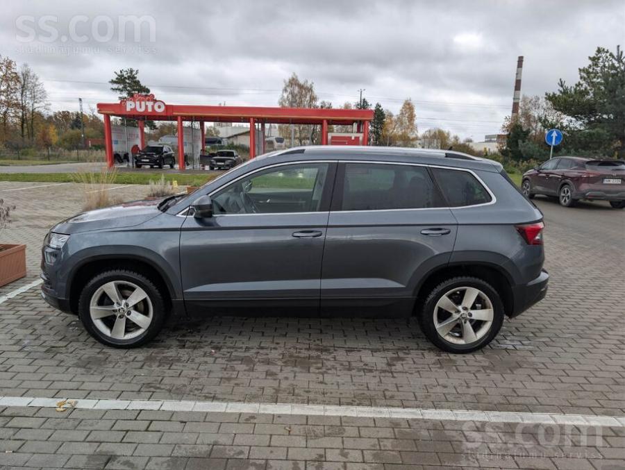 Pelēks Skoda Karoq 2021 Rīga, ar dzinēja tilpumu 1.50 L un nobraukumu 67 tūkst. km par 21000 €, foto 5 vietnē AUTOMOTO.COM.LV