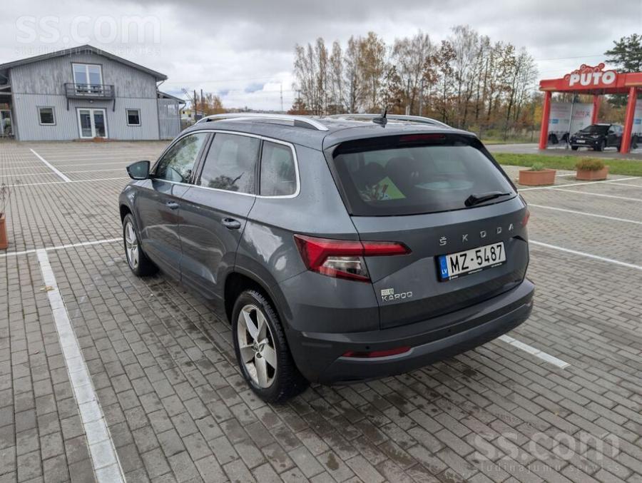 Pelēks Skoda Karoq 2021 Rīga, ar dzinēja tilpumu 1.50 L un nobraukumu 67 tūkst. km par 21000 €, foto 6 vietnē AUTOMOTO.COM.LV