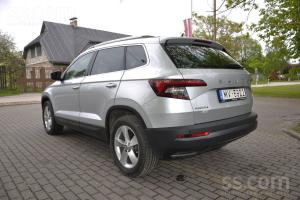 Серый Шкода Karoq 2021 в Рига, объемом двигателя 1.50 л и пробегом 135 тыс. км за 17900 €, фото 8 на AUTOMOTO.COM.LV