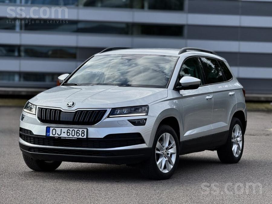 Pelēks Skoda Karoq 2021 Rīga, ar dzinēja tilpumu 2.00 L un nobraukumu 183 tūkst. km par 15600 €, foto 1 vietnē AUTOMOTO.COM.LV