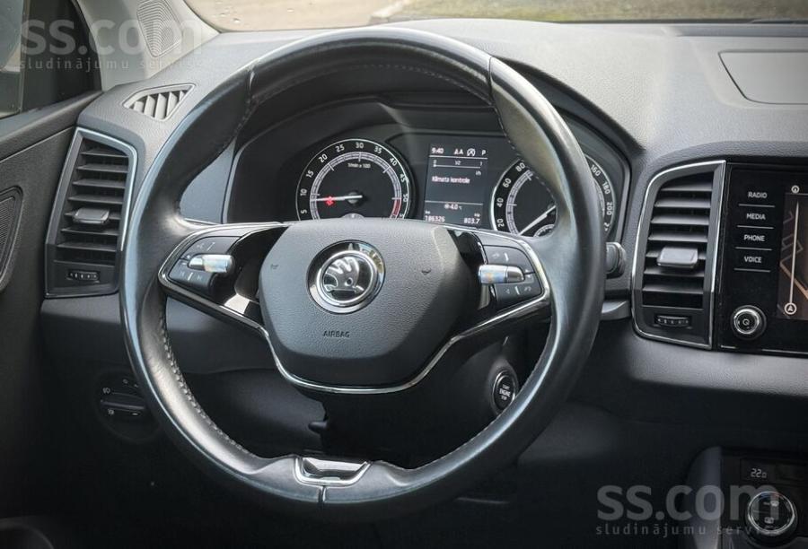 Pelēks Skoda Karoq 2021 Rīga, ar dzinēja tilpumu 2.00 L un nobraukumu 183 tūkst. km par 15600 €, foto 10 vietnē AUTOMOTO.COM.LV