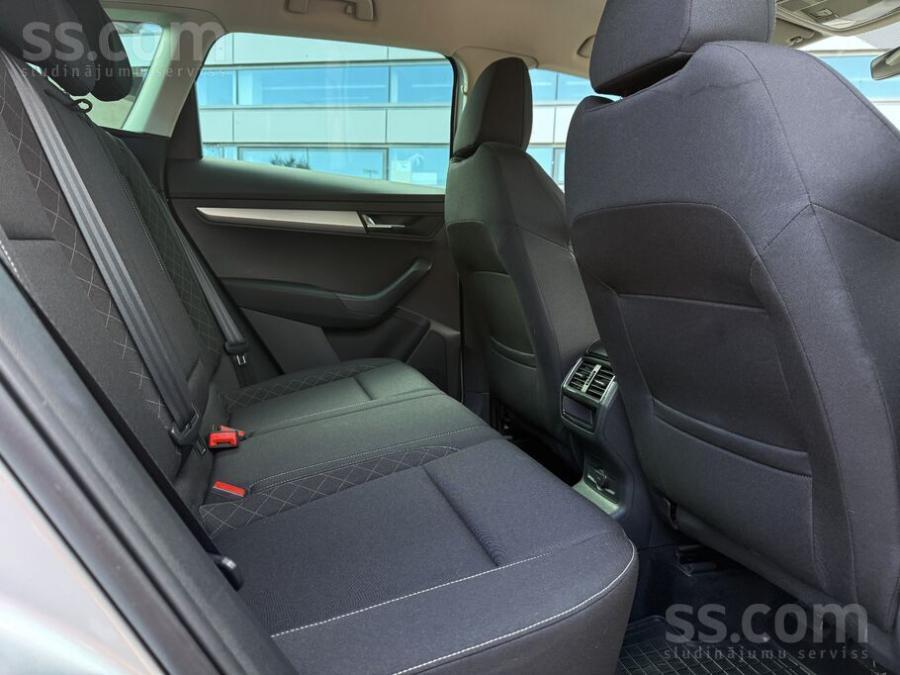 Pelēks Skoda Karoq 2021 Rīga, ar dzinēja tilpumu 2.00 L un nobraukumu 183 tūkst. km par 15600 €, foto 15 vietnē AUTOMOTO.COM.LV