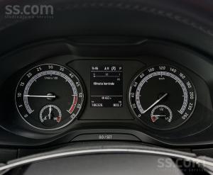 Pelēks Skoda Karoq 2021 Rīga, ar dzinēja tilpumu 2.00 L un nobraukumu 183 tūkst. km par 15600 €, foto 20 vietnē AUTOMOTO.COM.LV