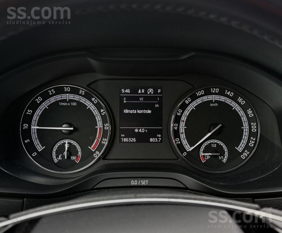 Pelēks Skoda Karoq 2021 Rīga, ar dzinēja tilpumu 2.00 L un nobraukumu 183 tūkst. km par 15600 €, foto 20 vietnē AUTOMOTO.COM.LV
