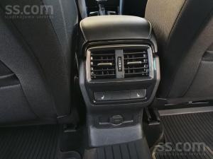 Серый Шкода Karoq 2021 в Рига, объемом двигателя 1.50 л и пробегом 68 тыс. км за 21900 €, фото 32 на AUTOMOTO.COM.LV