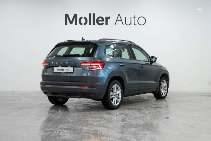 Pelēks Skoda Karoq 2021 Viļņa, ar dzinēja tilpumu 2.00 L un nobraukumu 175 tūkst. km par 16600 €, foto 4 vietnē AUTOMOTO.COM.LV