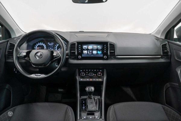 Grey Skoda Karoq 2021 in Vilnius, with an engine capacity of 2.00 L and mileage of 185 thousand km for 16000 €, photo 9 on AUTOMOTO.COM.LV