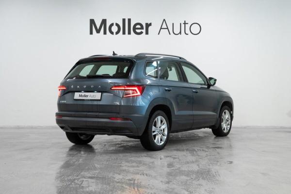Pelēks Skoda Karoq 2021 Viļņa, ar dzinēja tilpumu 2.00 L un nobraukumu 185 tūkst. km par 16000 €, foto 3 vietnē AUTOMOTO.COM.LV