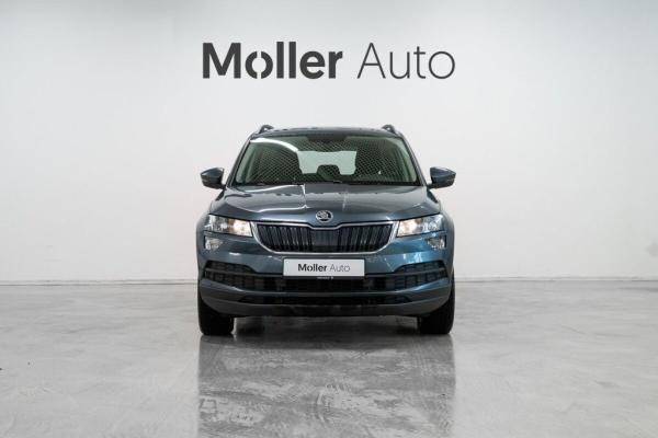 Pelēks Skoda Karoq 2021 Viļņa, ar dzinēja tilpumu 2.00 L un nobraukumu 185 tūkst. km par 16000 €, foto 5 vietnē AUTOMOTO.COM.LV