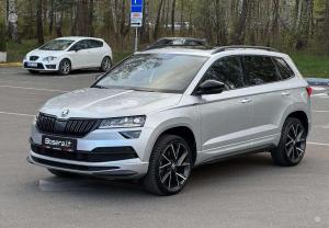 Серый Шкода Karoq 2021 в Вильнюс, объемом двигателя 1.50 л и пробегом 200 тыс. км за 18990 €, фото  на AUTOMOTO.COM.LV