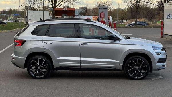 Pelēks Skoda Karoq 2021 Viļņa, ar dzinēja tilpumu 1.50 L un nobraukumu 200 tūkst. km par 18990 €, foto 8 vietnē AUTOMOTO.COM.LV