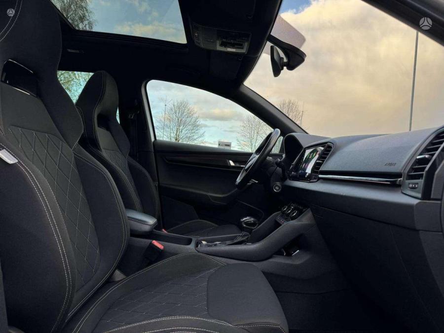 Grey Skoda Karoq 2021 in Vilnius, with an engine capacity of 1.50 L and mileage of 200 thousand km for 18990 €, photo 23 on AUTOMOTO.COM.LV