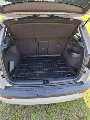 Grey Skoda Karoq 2021 in Kelme, with an engine capacity of 1.97 L and mileage of 88 thousand km for 18000 €, photo 6 on AUTOMOTO.COM.LV