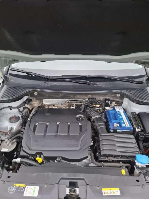 Grey Skoda Karoq 2021 in Kelme, with an engine capacity of 1.97 L and mileage of 88 thousand km for 18000 €, photo 9 on AUTOMOTO.COM.LV