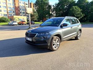 Серый Шкода Karoq 2021 в Рига, объемом двигателя 1.50 л и пробегом 75 тыс. км за 17999 €, фото  на AUTOMOTO.COM.LV