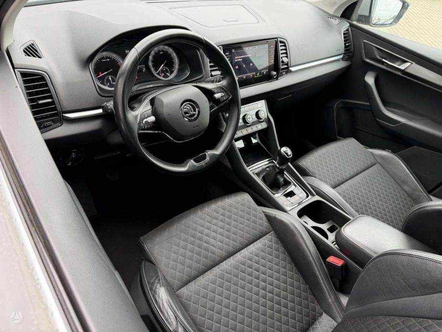 Pelēks Skoda Karoq 2021 Kauņa, ar dzinēja tilpumu 1.50 L un nobraukumu 161 tūkst. km par 12900 €, foto 7 vietnē AUTOMOTO.COM.LV