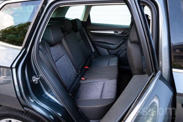 Pelēks Skoda Karoq 2021 Rīga, ar dzinēja tilpumu 1.50 L un nobraukumu 132 tūkst. km par 19950 €, foto 8 vietnē AUTOMOTO.COM.LV