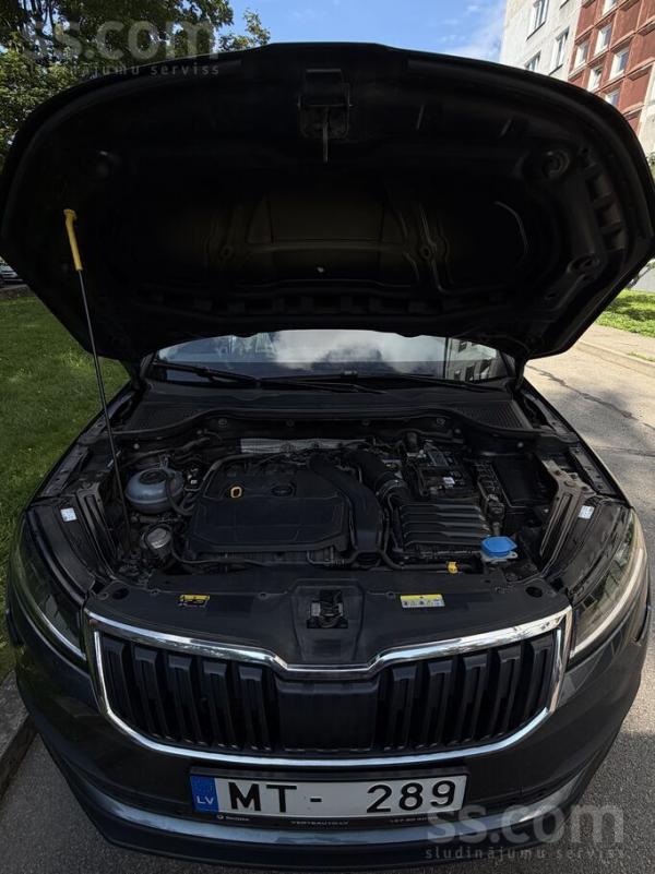 Pelēks Skoda Karoq 2021 Rīga, ar dzinēja tilpumu 1.50 L un nobraukumu 43 tūkst. km par 20500 €, foto 7 vietnē AUTOMOTO.COM.LV