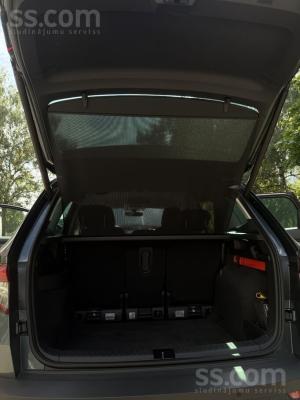 Grey Skoda Karoq 2021 in Riga, with an engine capacity of 1.50 L and mileage of 43 thousand km for 20500 €, photo 10 on AUTOMOTO.COM.LV