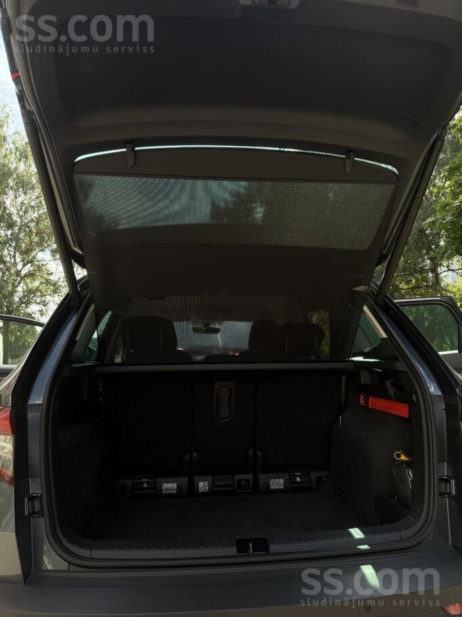 Grey Skoda Karoq 2021 in Riga, with an engine capacity of 1.50 L and mileage of 43 thousand km for 20500 €, photo 10 on AUTOMOTO.COM.LV