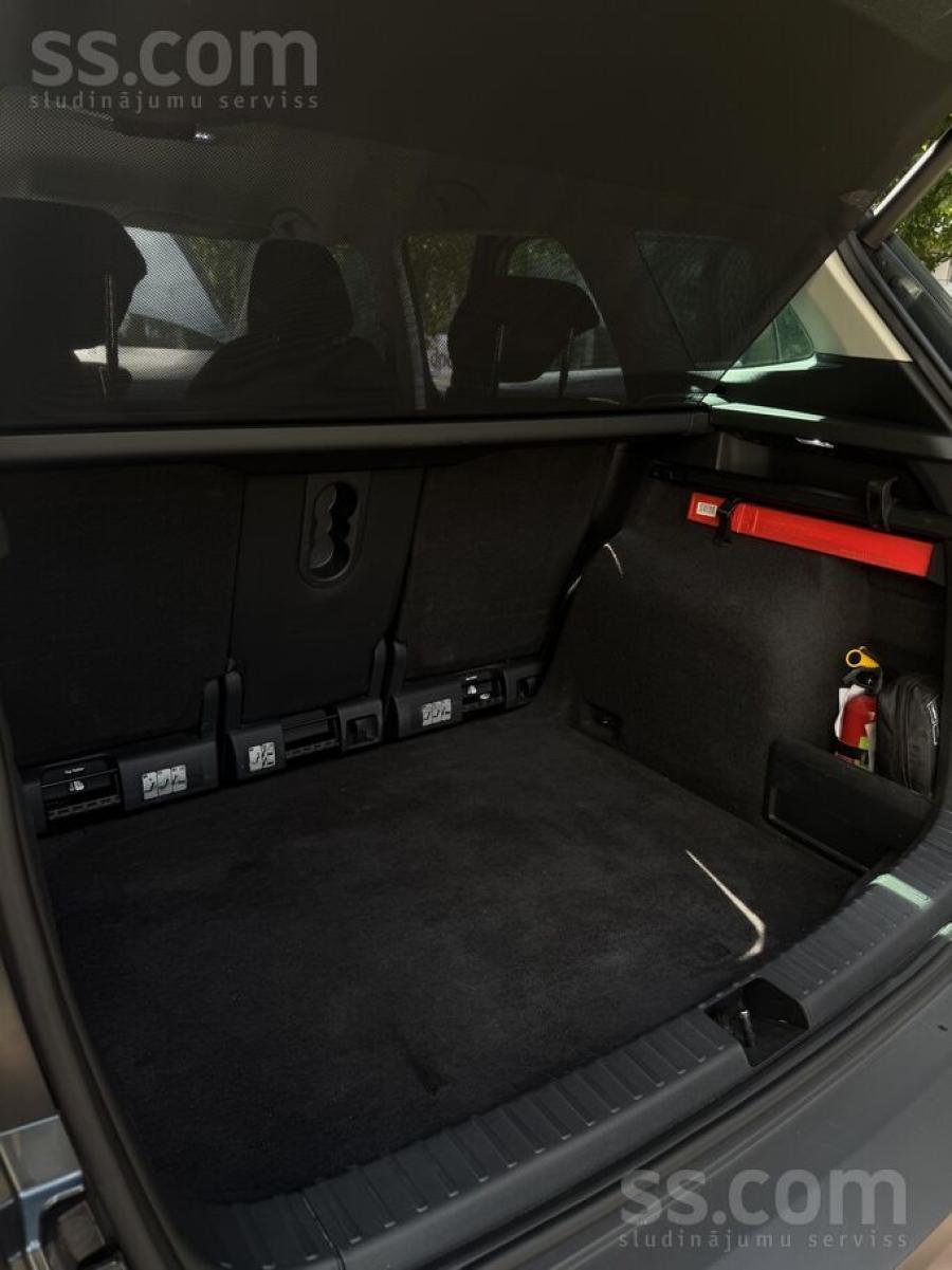 Grey Skoda Karoq 2021 in Riga, with an engine capacity of 1.50 L and mileage of 43 thousand km for 20500 €, photo 11 on AUTOMOTO.COM.LV