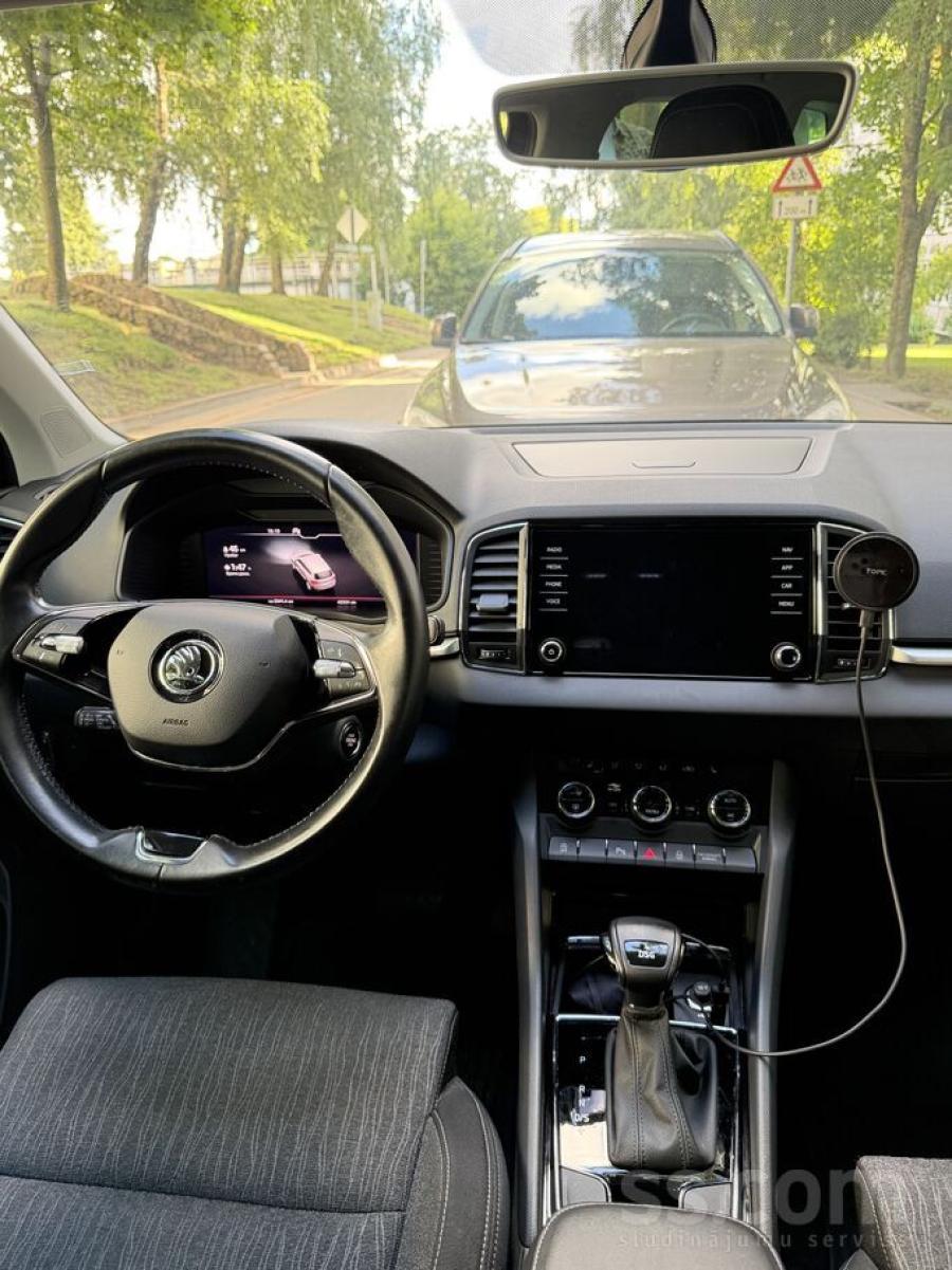 Grey Skoda Karoq 2021 in Riga, with an engine capacity of 1.50 L and mileage of 43 thousand km for 20500 €, photo 19 on AUTOMOTO.COM.LV