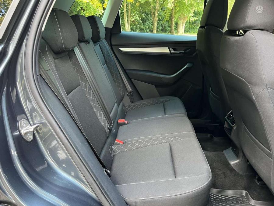 Pelēks Skoda Karoq 2021 Tauragė, ar dzinēja tilpumu 1.50 L un nobraukumu 210 tūkst. km par 11850 €, foto 13 vietnē AUTOMOTO.COM.LV