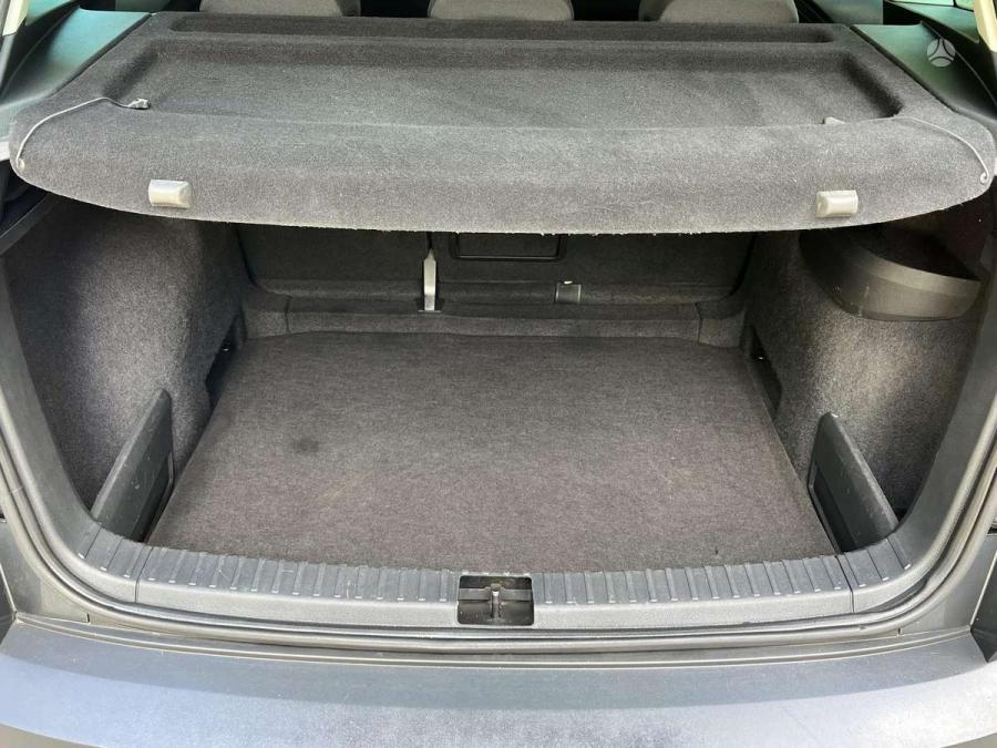 Pelēks Skoda Karoq 2021 Tauragė, ar dzinēja tilpumu 1.50 L un nobraukumu 210 tūkst. km par 11850 €, foto 16 vietnē AUTOMOTO.COM.LV
