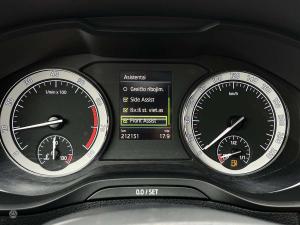 Pelēks Skoda Karoq 2021 Tauragė, ar dzinēja tilpumu 1.50 L un nobraukumu 210 tūkst. km par 11850 €, foto 23 vietnē AUTOMOTO.COM.LV