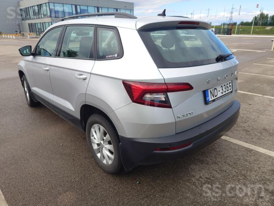 Grey Skoda Karoq 2021 in Jelgava, with an engine capacity of 1.40 L and mileage of 241 thousand km for 15000 €, photo 5 on AUTOMOTO.COM.LV
