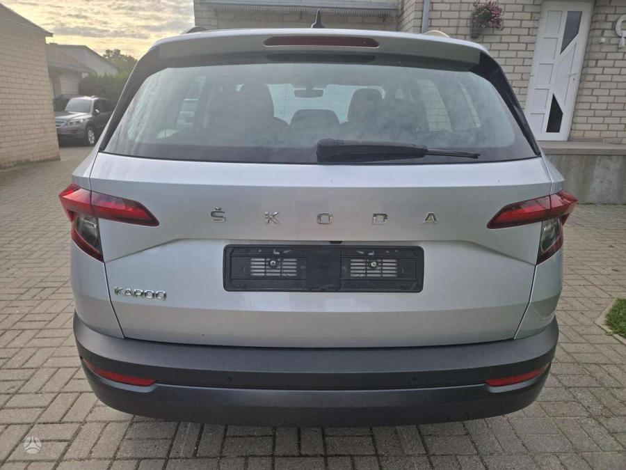 Pelēks Skoda Karoq 2021 Ukmergė, ar dzinēja tilpumu 2.00 L un nobraukumu 212 tūkst. km par 8950 €, foto 5 vietnē AUTOMOTO.COM.LV
